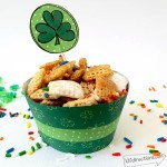 St. Patrick's Day Printable Cupcake Wrappers - 100 Directions