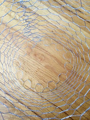 DIY Pretty Colored Hanging Pendant Light - 100 Directions