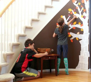 DIY Thankful Tree with the Whole Family - 100 Directions