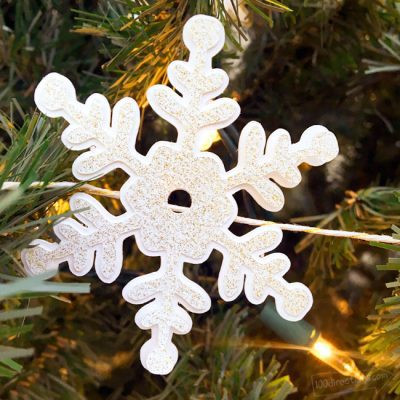 DIY Glittery Snowflake Garland - 100 Directions