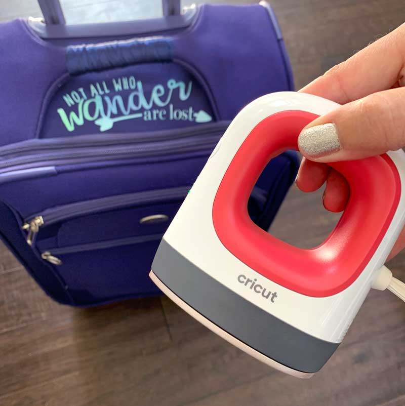 Easy Personalizing with Cricut EasyPress Mini - 100 Directions