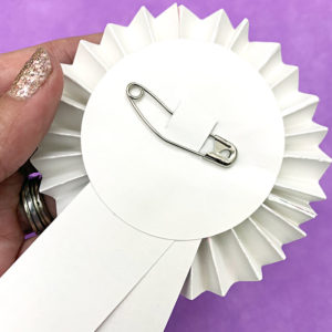 DIY Cute Party Button with Your Cricut - 100 Directions