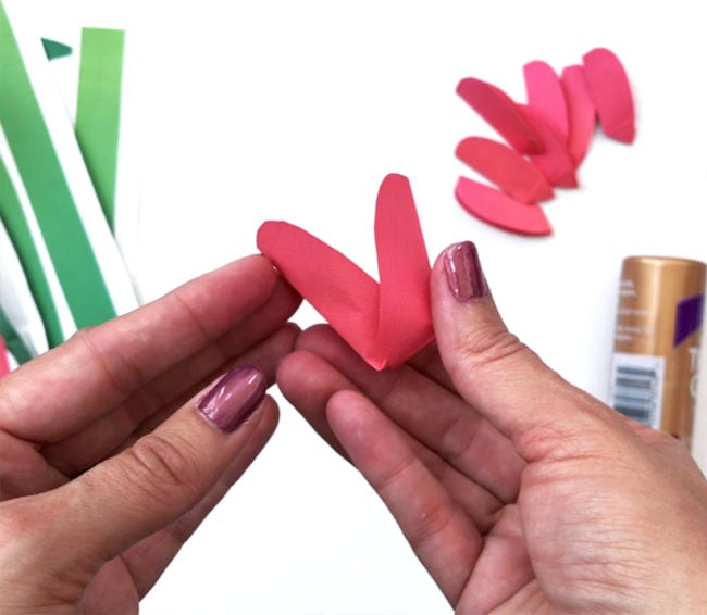 Make a Paper Tulip - 100 Directions